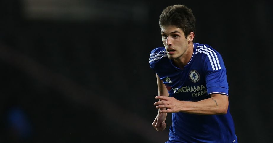 Chelsea midfielder Lucas Piazon joins Reading on season-long loan ...