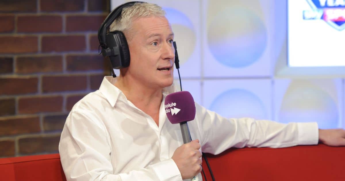Jim White reveals major transfer spanner at Everton that puts all ...